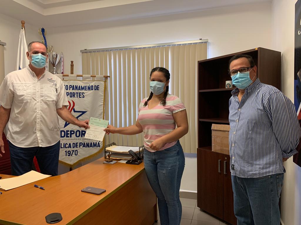 Pandeportes entrega estímulos deportivos a los atletas - JMDeportes.com